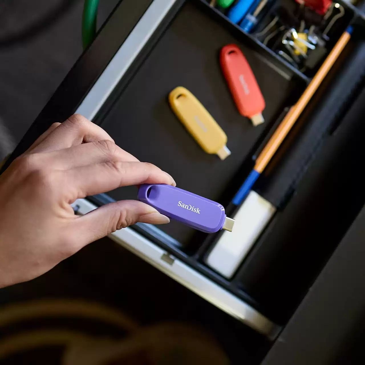 SanDisk 64GB Phone Dual Drive USB3.2 Type C+A Purple Opulence (SDDDC6 ...